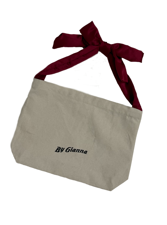 BOW TOTE – BY GIANNA
